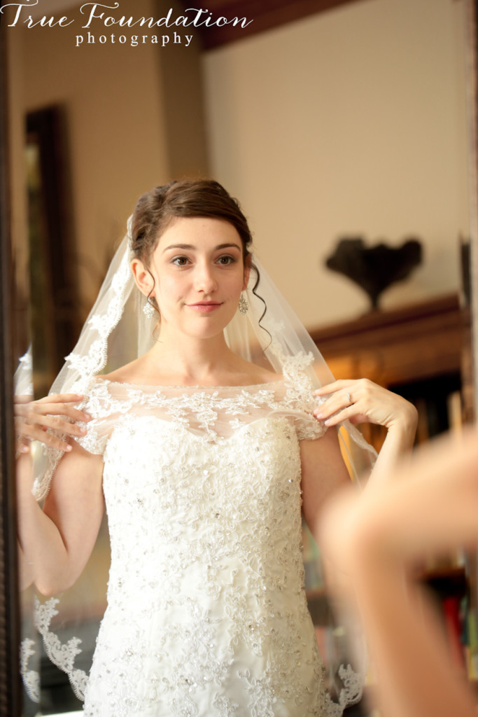 Hendersonville, NC Wedding Photography | Anthony + Meredith